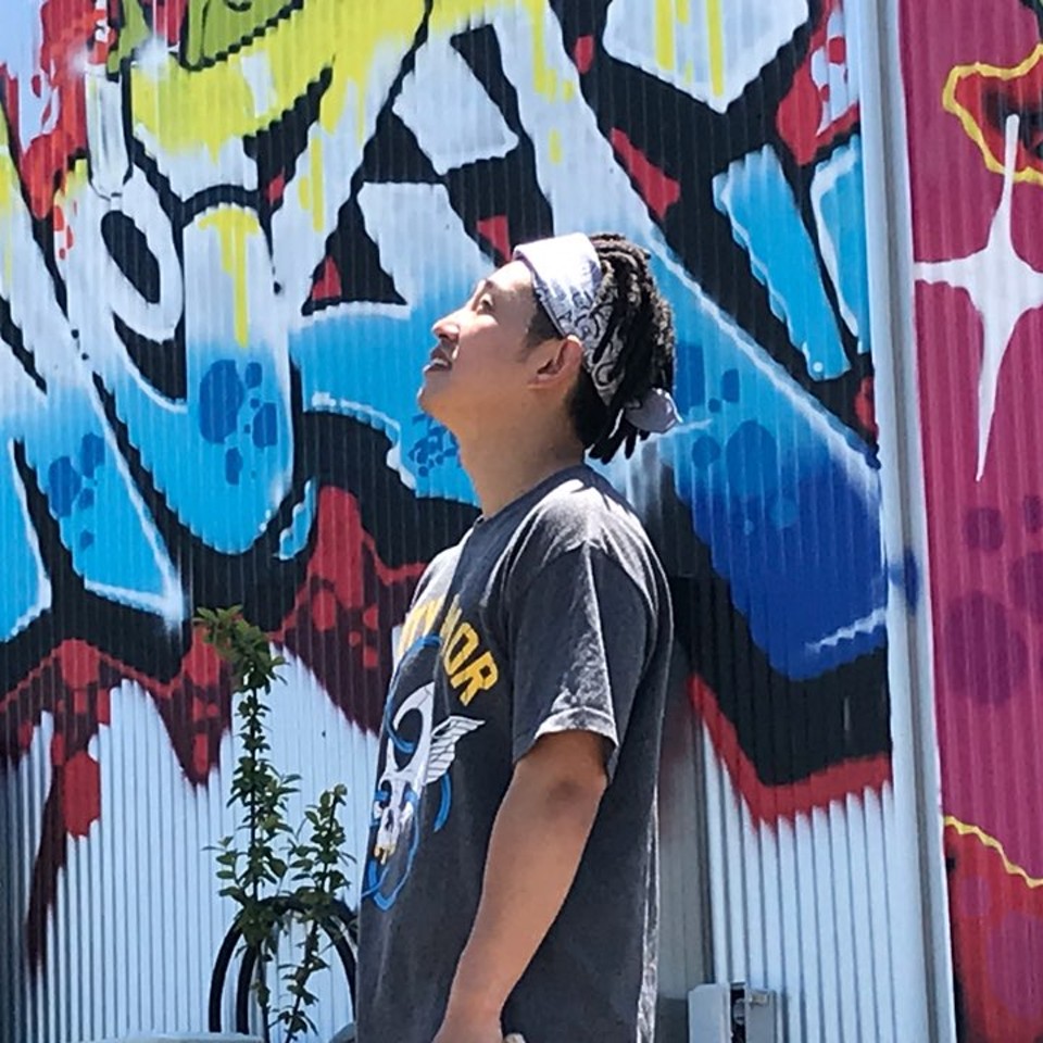 네이버 인플루언서: 위제트 WEZT의 홈